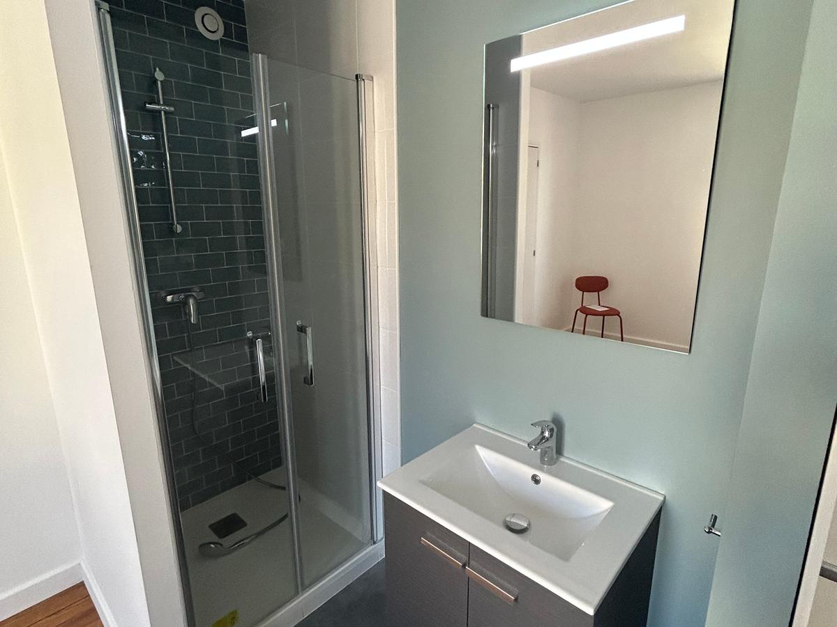 Maison 6 pièces de 140 m² à Mérignac | Colocation | 647€/mois